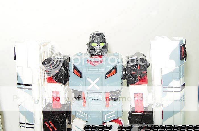 Botcon Flak NFS and Proto/Sample - 2 faces w/ goggles w/o, which will ...