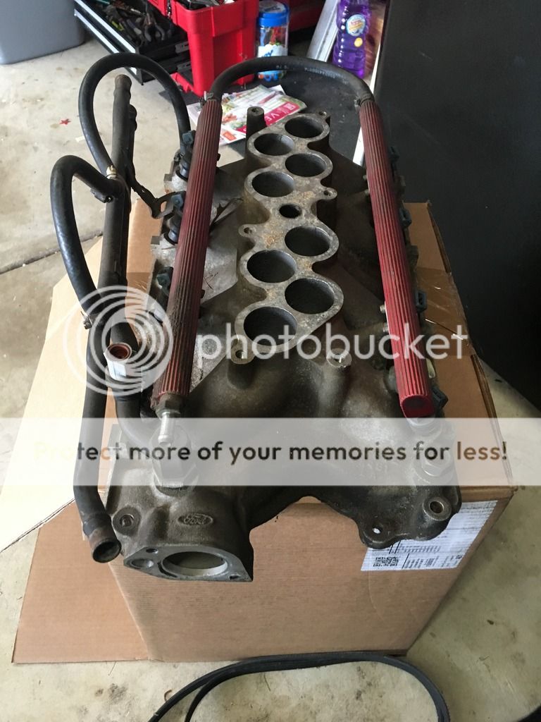 For Sale - 351W GT40 upper and lower intake manifold | Ford Mustang Forums