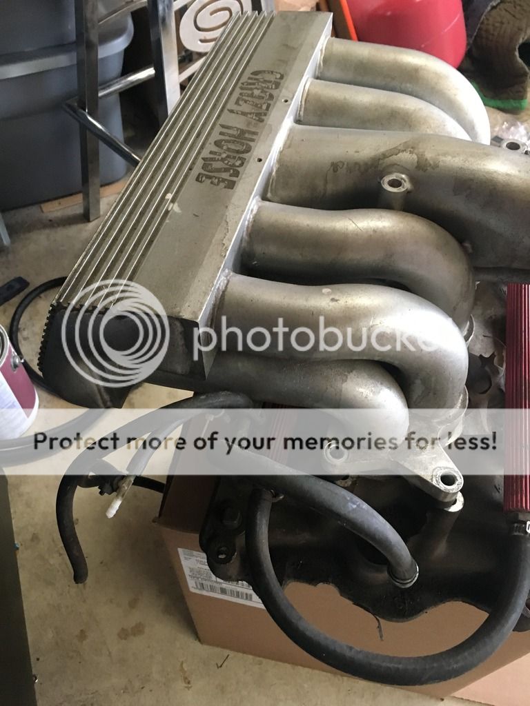 For Sale - 351W GT40 upper and lower intake manifold | Ford Mustang Forums